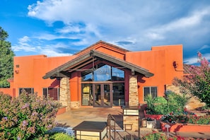 Hilton Vacation Club Sedona Summit Reviews, Deals & Photos 2023 - Expedia