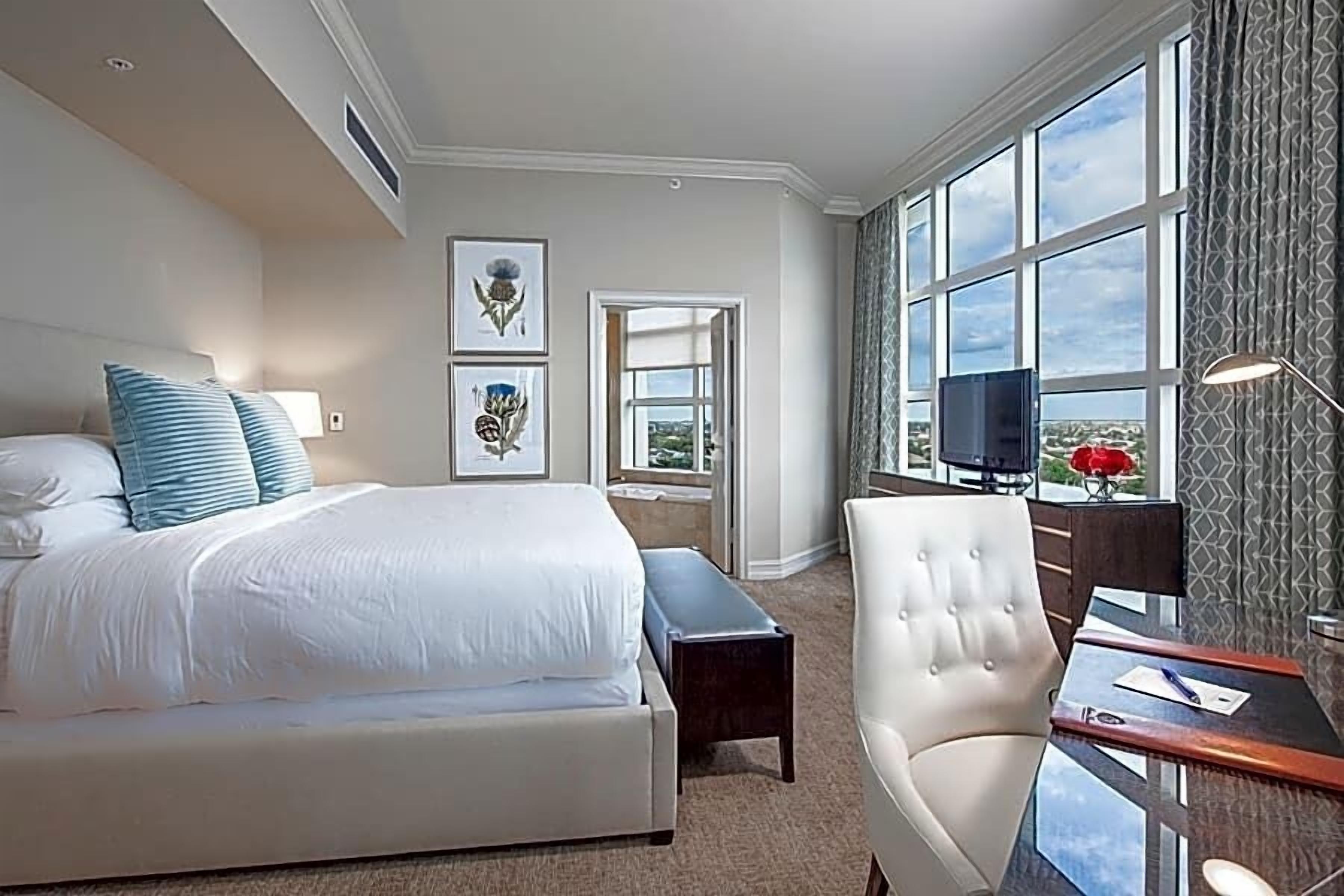 Marco Island Bedroom Set