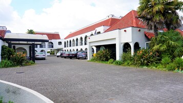 Fachada da propriedade