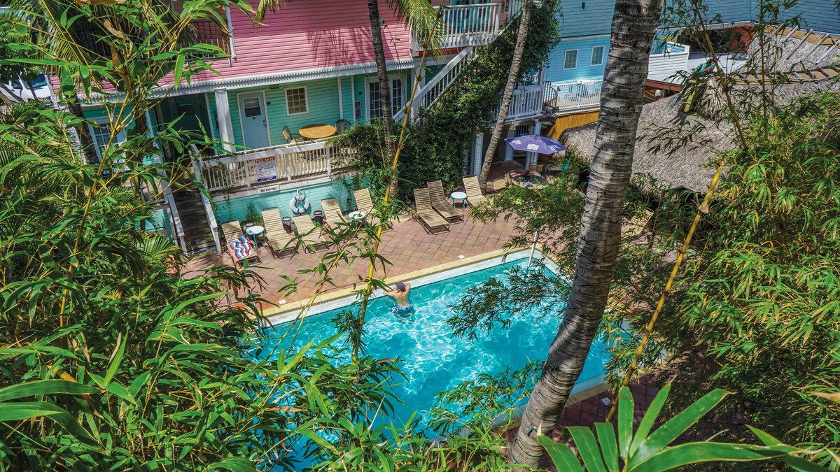 The Lighthouse Resort Inn & Suites Reviews, Deals & Photos 2025 - Expedia