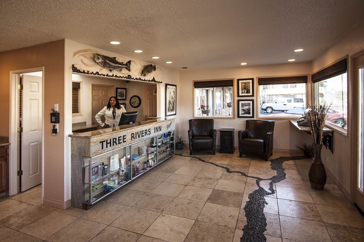 Three Rivers Inn Reviews, Deals & Photos 2023 - Expedia