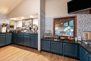Café da manhã continental grátis todos os dias