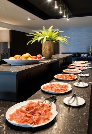 Hotel Riazor, A Coruña: Hotel Reviews, Rooms & Prices | Hotels.com