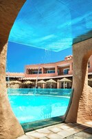 Piscina externa sazonal