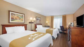 Roupas de cama premium, escrivaninha, ferros/tábuas de passar roupa