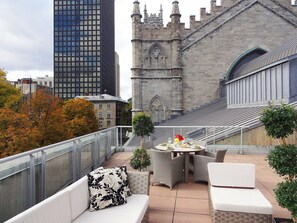 Suite Superior, 1 cama king-size e sofá-cama (Penthouse du Vieux-Port) | Terraço/pátio interior