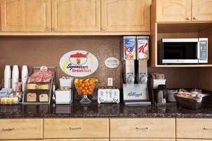 Pequeno-almoço continental diário incluído 