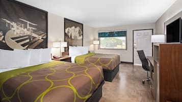 Quarto standard, 2 camas Queen | Ferros/tábuas de passar roupa, berços grátis, Wi-Fi de cortesia