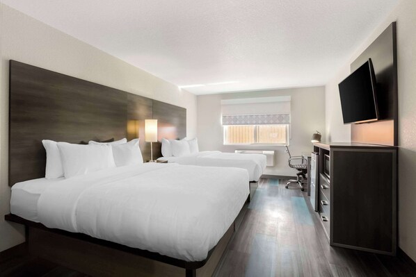 Secretária, ferro/tábua de engomar, Wi-fi grátis 