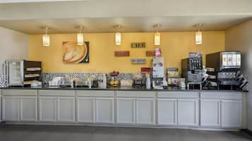Pequeno-almoço tipo buffet diário incluído