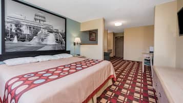 Efficiency, Quarto, 1 cama King, para não fumantes | Escrivaninha, espaço de trabalho para notebook, cortinas blackout