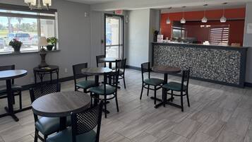 Pequeno-almoço continental diário incluído