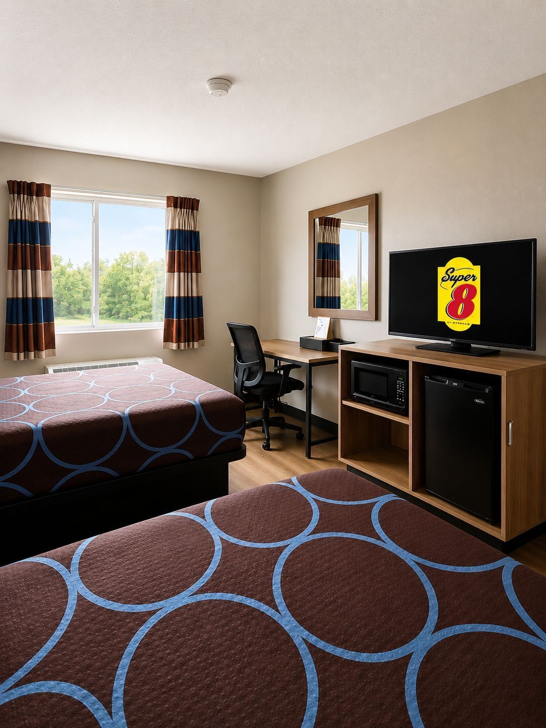 Quarto, 2 camas de casal, para não fumantes | Cofres nos quartos, ferros/tábuas de passar roupa, Wi-Fi de cortesia