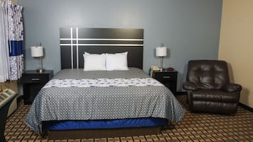 Secretária, cortinas/cortinados opacos, quartos insonorizados