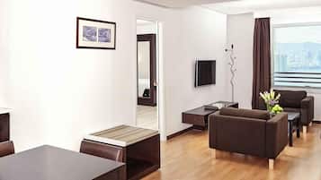 Suite Executiva, 1 cama de casal | Minibar, cofre no quarto, secretária, quartos insonorizados