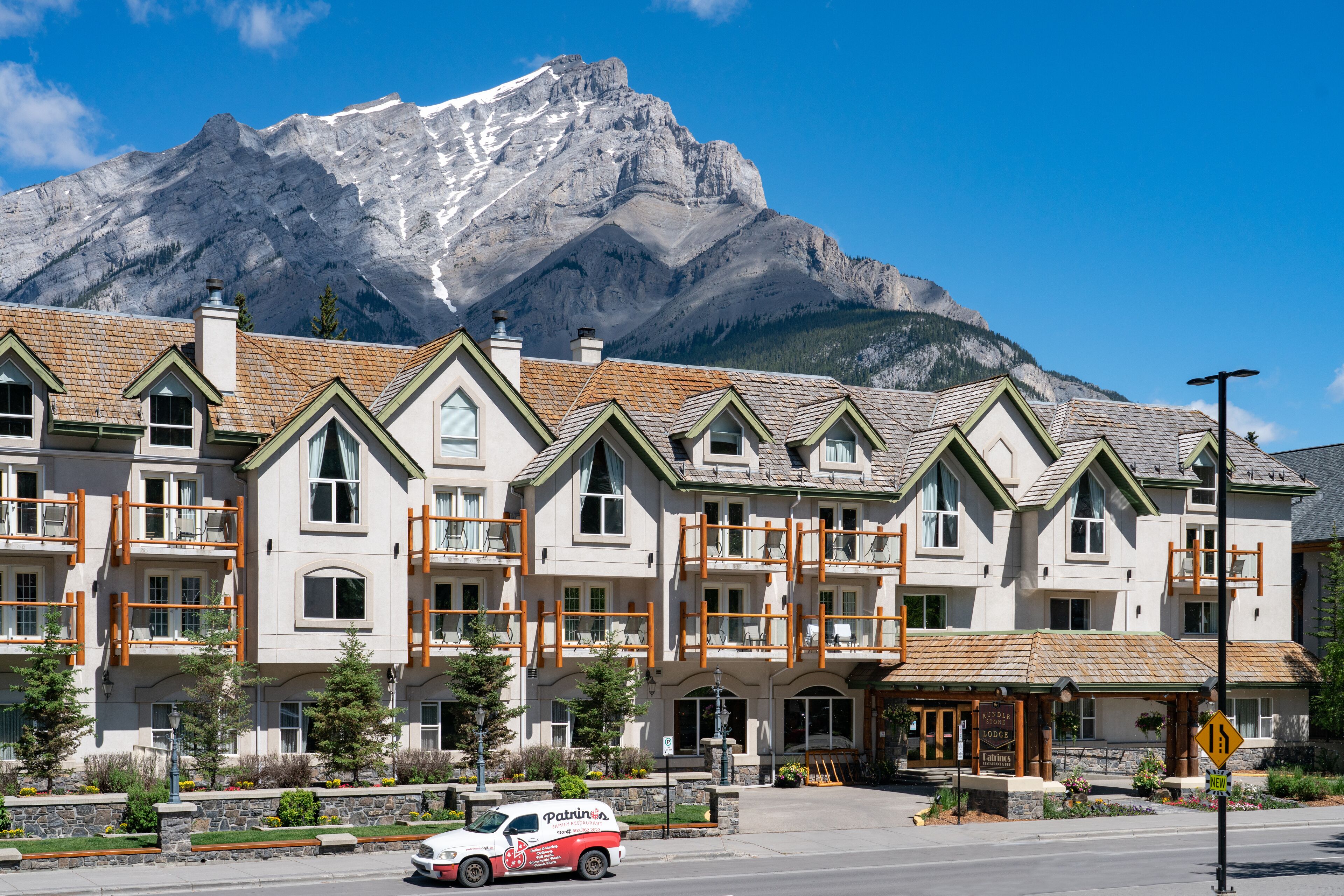 Rundlestone Lodge in Banff: Find Hotel Reviews, Rooms, and Prices on ...