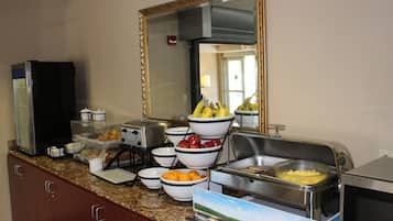 Pequeno-almoço tipo buffet incluído