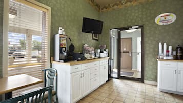 Café da manhã continental grátis todos os dias