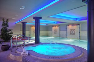 Piscina interior