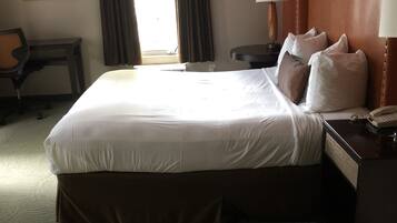 Quarto standard, 1 cama Queen | Vista do quarto