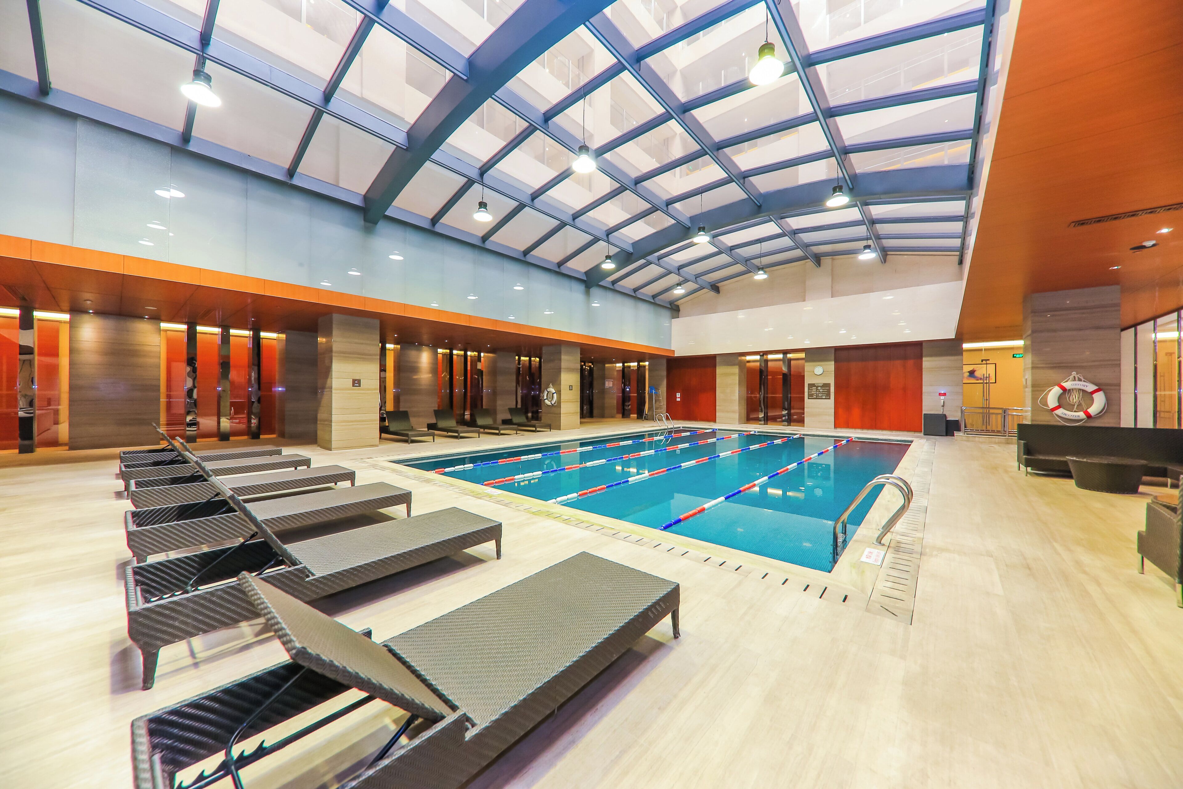Piscina interior 