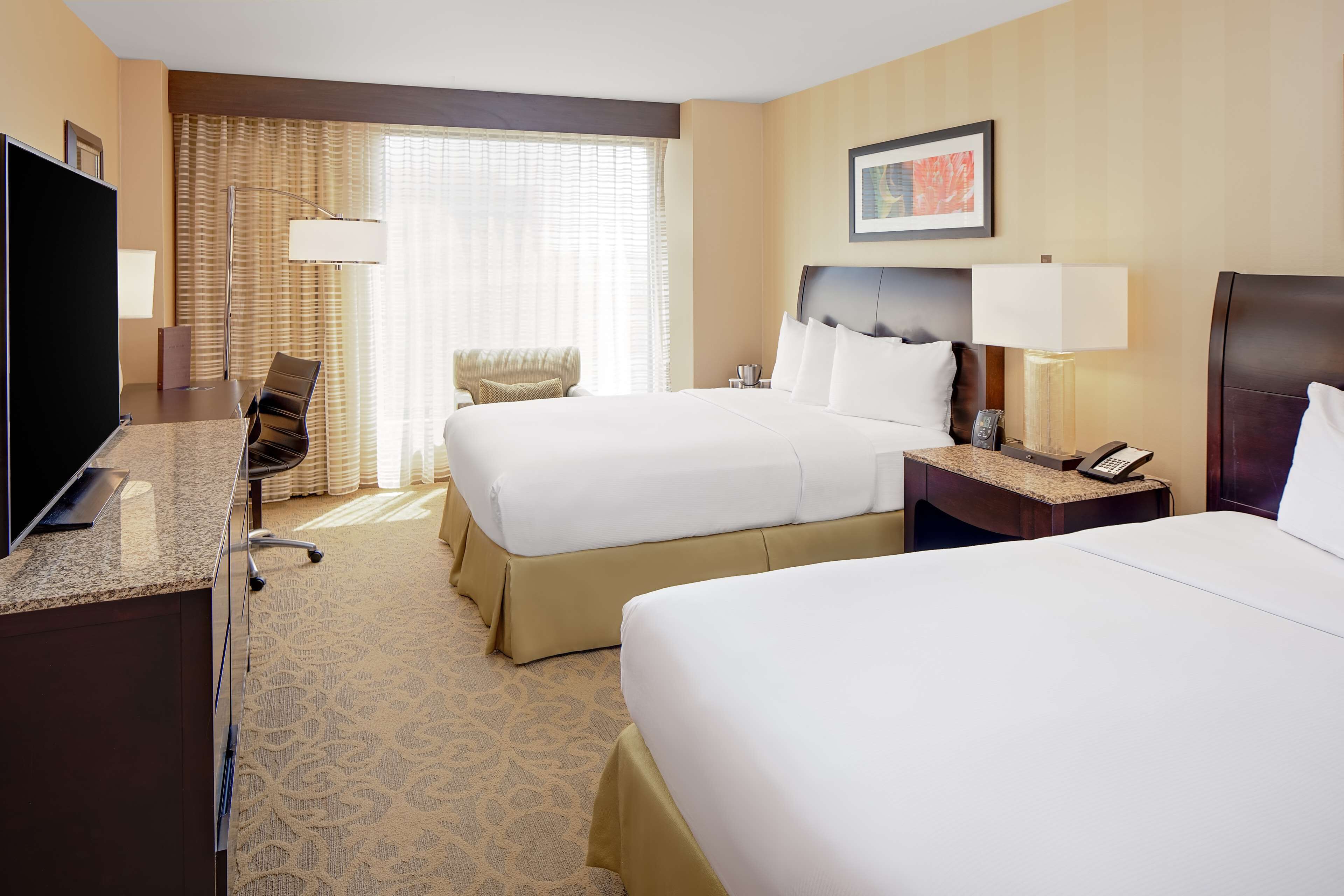 DoubleTree by Hilton Santa Ana - Orange County Airport in Santa Ana ...