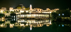 3 piscinas exteriores