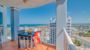 Cobertura panorâmica, 2 quartos, vista para o oceano (2 Bed Sub) | Sacada