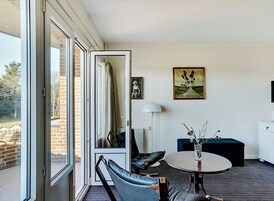 Suite Júnior | Roupa hipoalergénica, secretária, Wi-fi grátis, roupa de cama fornecida 