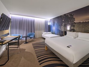 Quarto standard, 1 cama Queen e sofá-cama | 1 quarto, roupas de cama antialérgicas, frigobar, cofres nos quartos