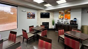 Pequeno-almoço tipo buffet incluído