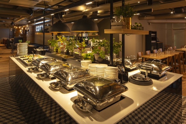 Pequeno-almoço tipo buffet diário incluído