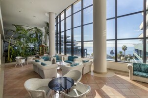 Sala de estar do lobby