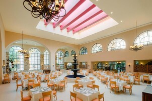 Pequeno-almoço tipo buffet diário incluído