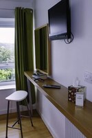 Suíte standard, 2 quartos, sacada (Suite 6) | Comodidades do quarto