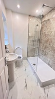 Quarto casal luxo, suíte | Banheiro