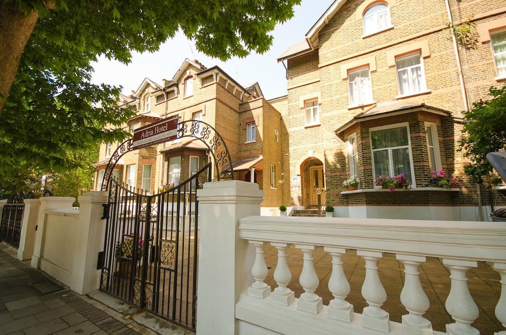 Adria Hotel - Barnes
