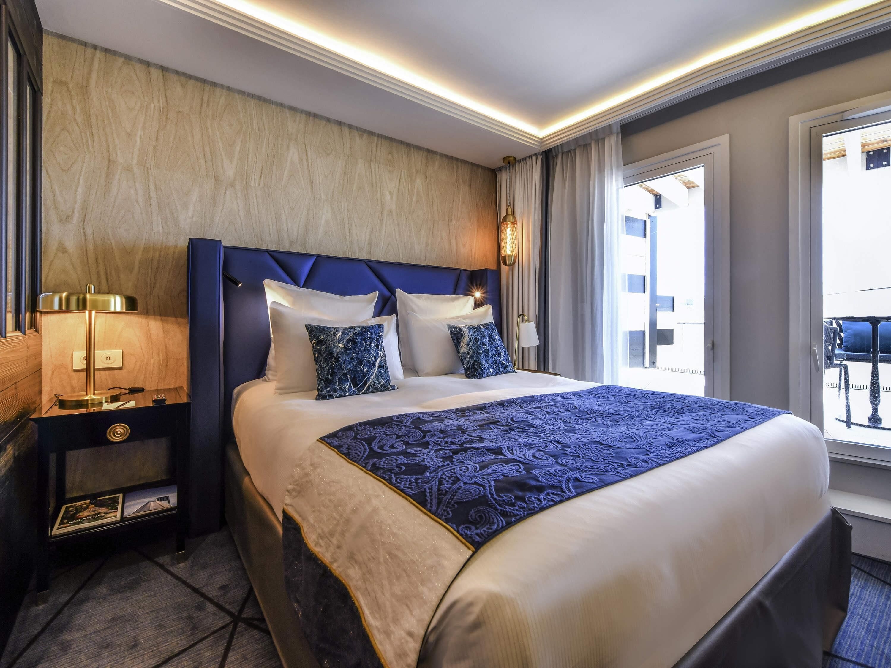 Quarto Superior, 1 cama queen-size, terraço, vista para o oceano | Roupa de alta qualidade, edredões de penas, camas de colchão pillowtop 