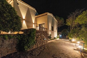 Fachada da propriedade