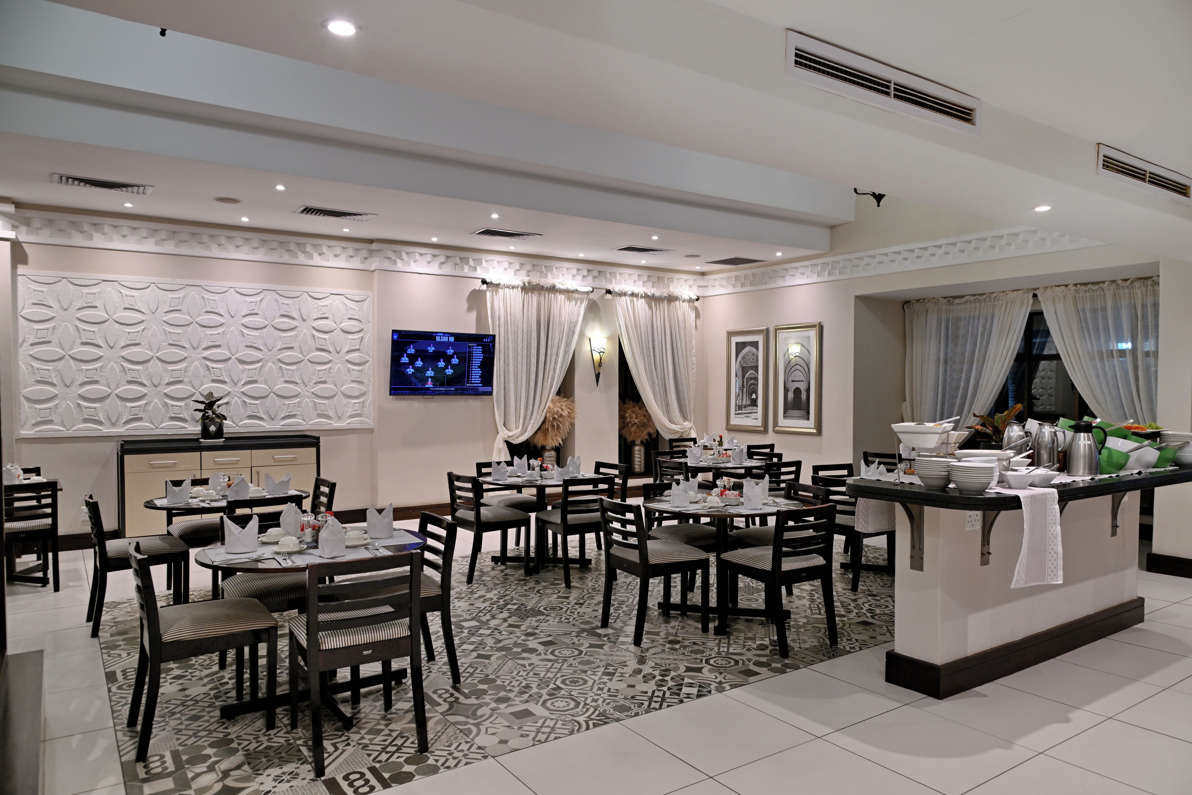 Almoços e jantares servidos 