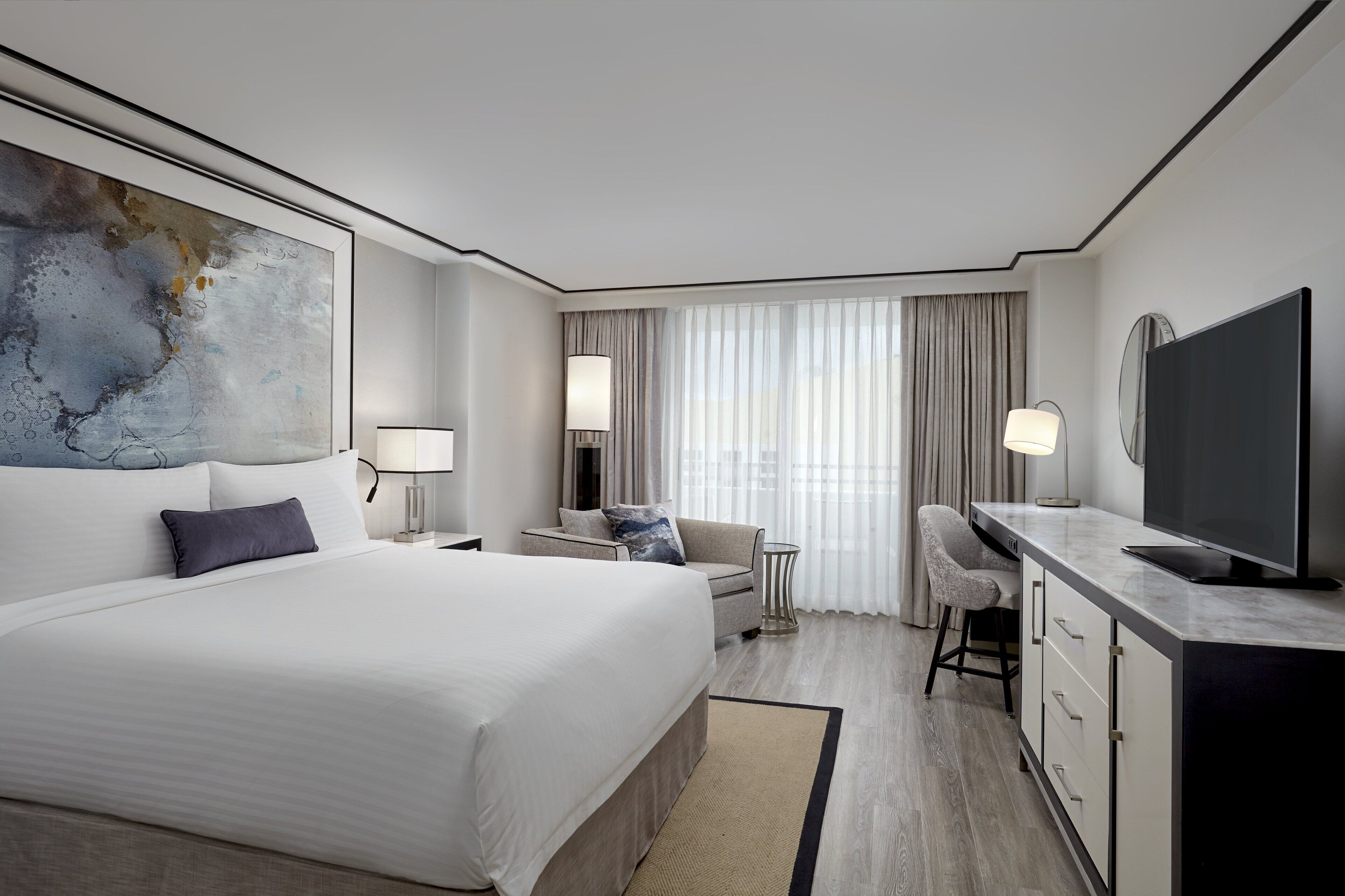 Quarto, 1 cama King e sofá-cama, sacada, vista para o oceano | 1 quarto, roupas de cama premium, edredons de pluma, cofres nos quartos