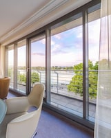 Quarto luxo, 1 cama King (Club Access) | Vista do quarto