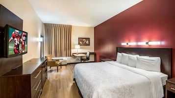 1 quarto, escrivaninha, espaço de trabalho para notebook