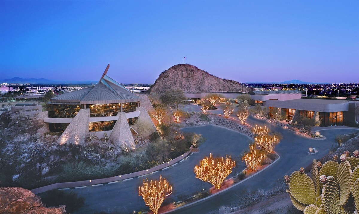 Marriott Phoenix Resort Tempe at The Buttes Reviews, Deals & Photos ...