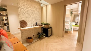 2 salas de tratamento, massagens