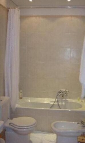 Quarto Individual | Comodidade do quarto