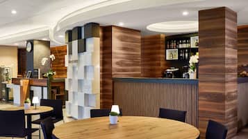 Café da manhã, almoço e jantar