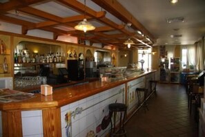 Bar (no alojamento)
