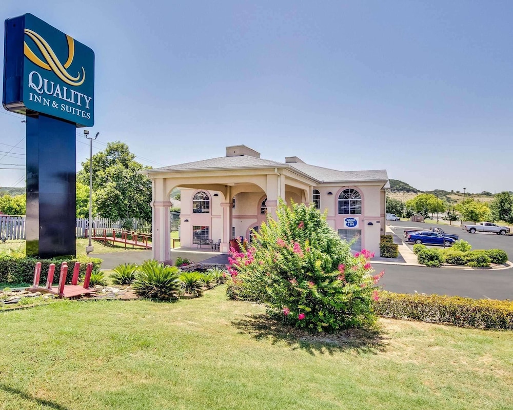 Quality Inn & Suites - Kerrville, TX