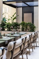 Pequenos-almoços, almoços, jantares servidos, cozinha italiana 